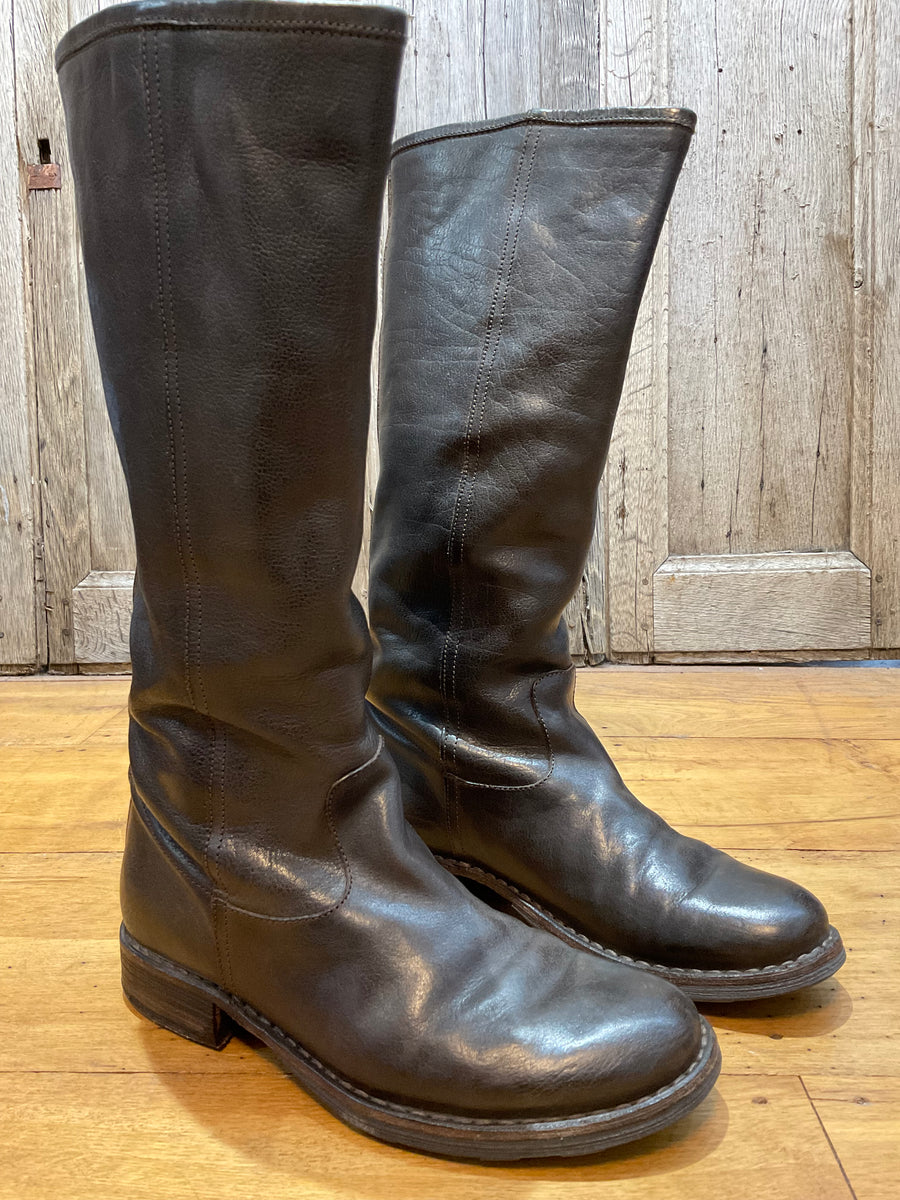 Preloved Fiorentini & Baker Darker Brown Leather Boots – Dotclothing UK